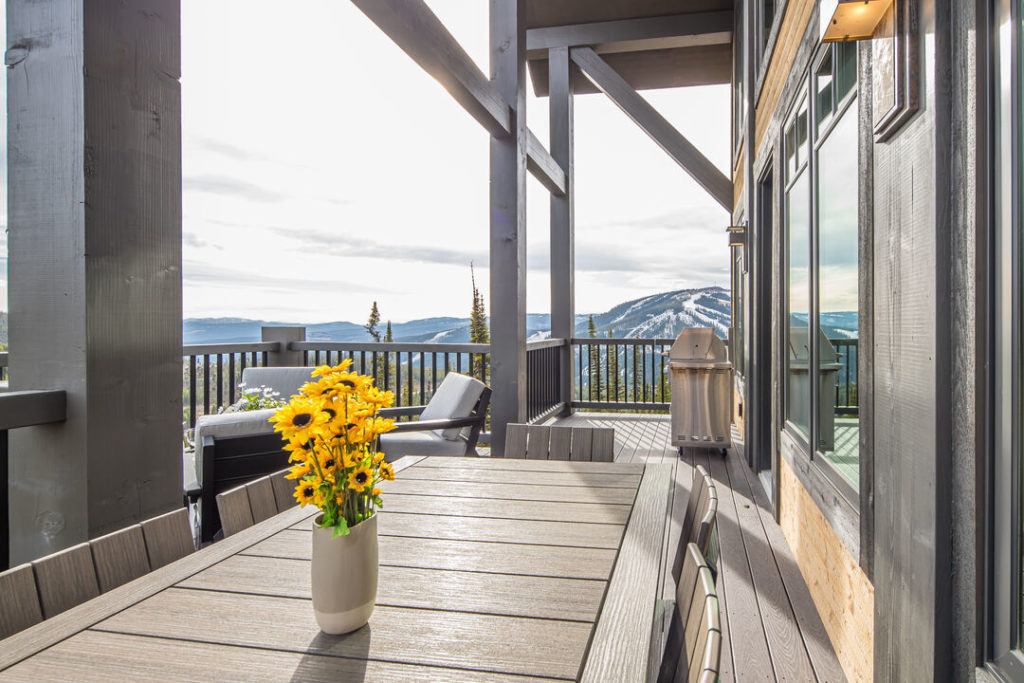 Spotlight Property: Cascade Ridge Luxury Retreat - Stay Montana